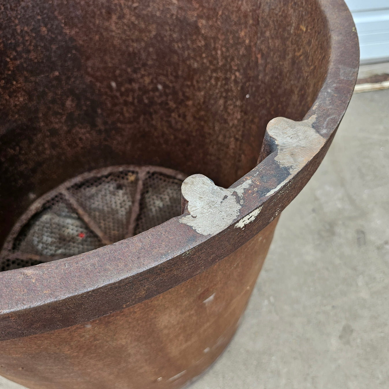 Iron Ore Bucket Table Base – Antiquities Warehouse