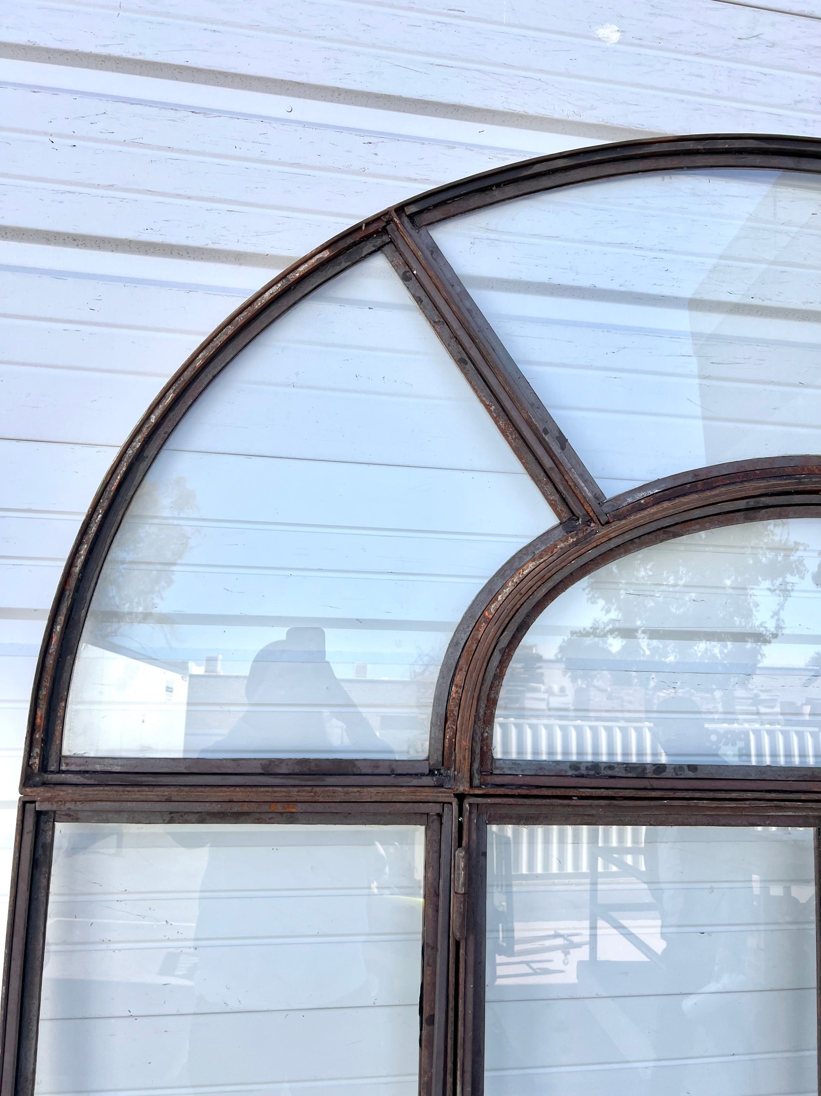 Iron Arched Window w/8 Panes - – Antiquities Warehouse