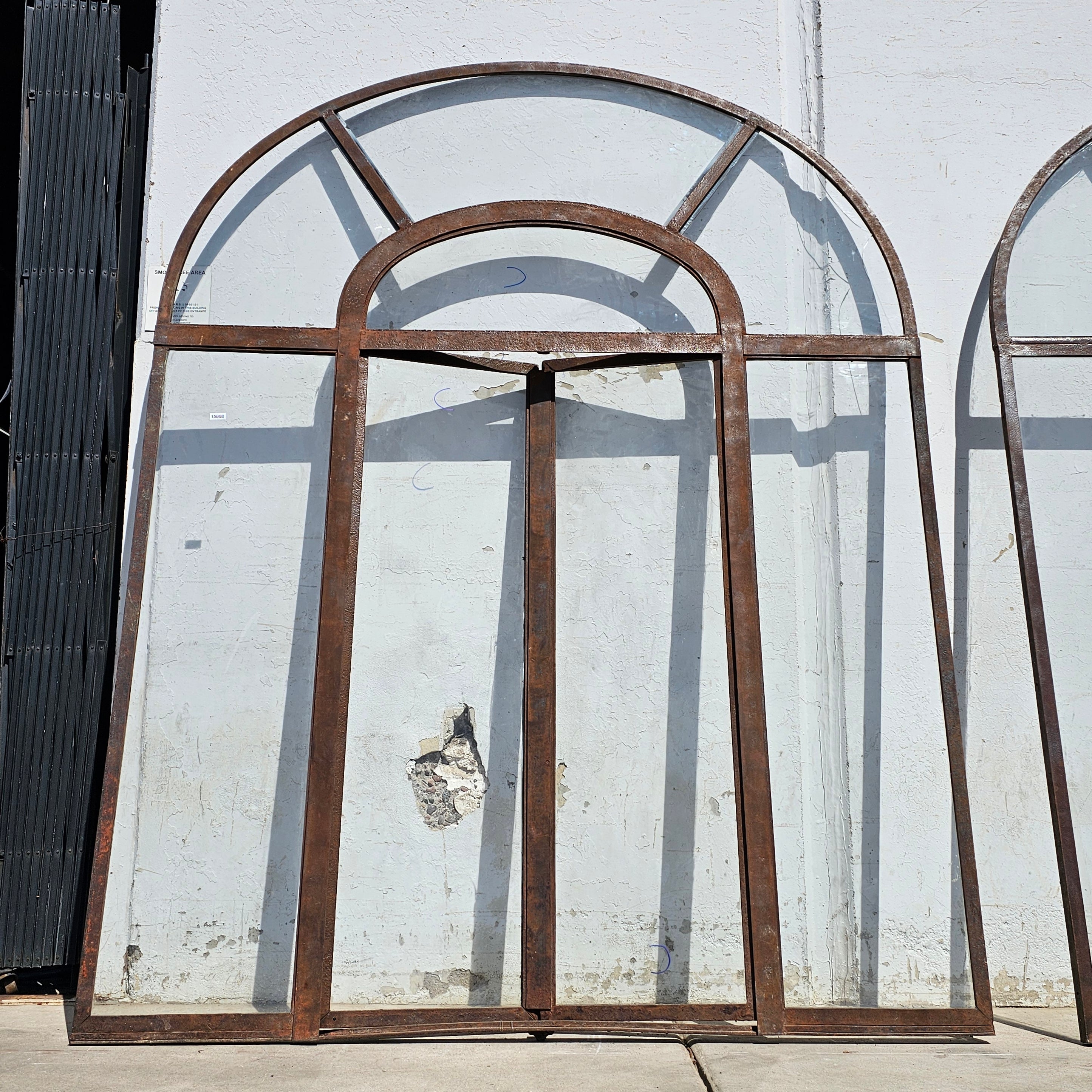 Iron Arched Window w/8 Panes - – Antiquities Warehouse