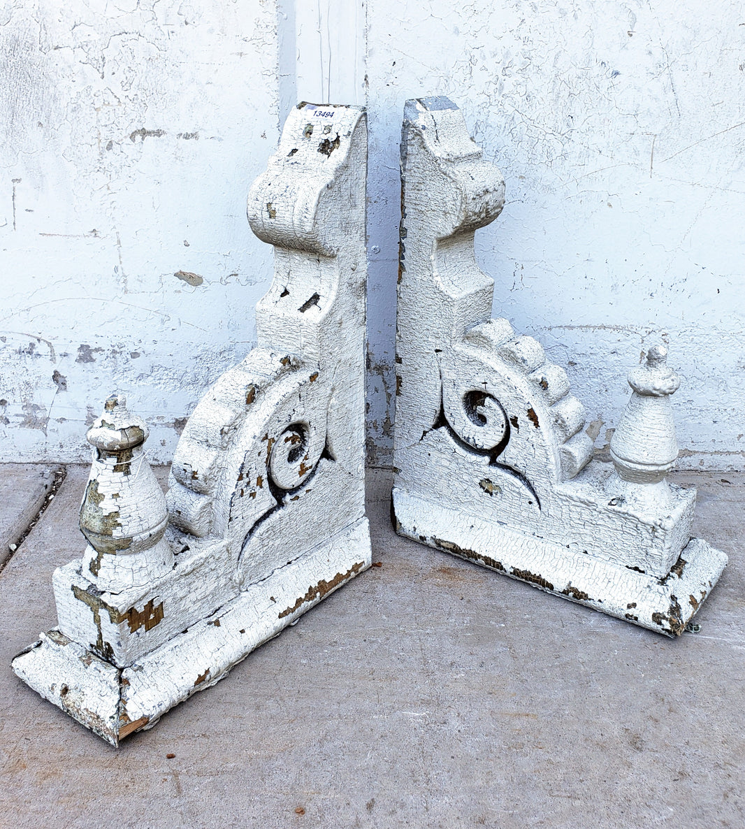 Corbels – Antiquities Warehouse