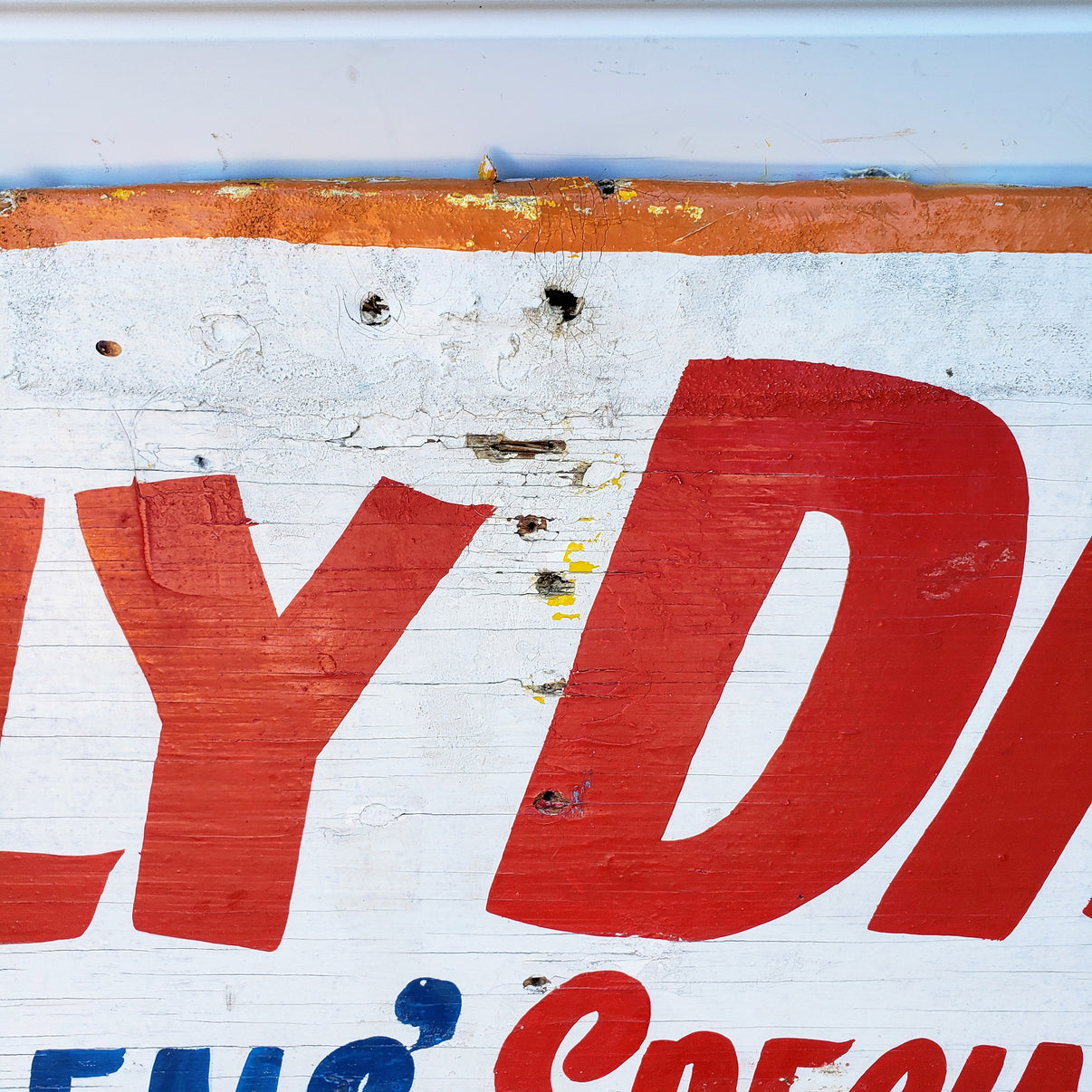 Wooden Family Dining Sign – Antiquities Warehouse