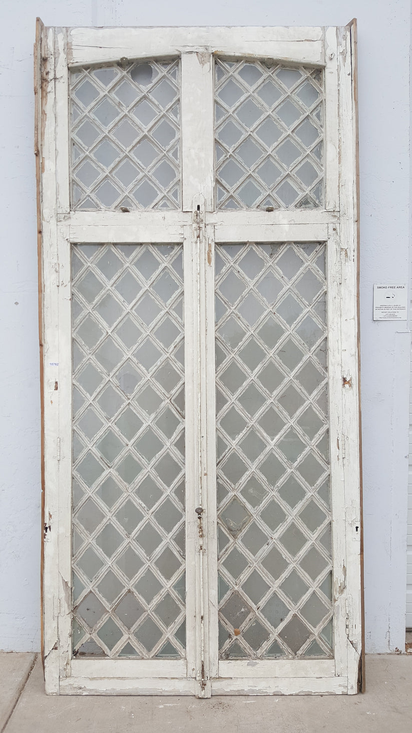 Rectangle 4 Pane White Wood Criss Cross Windows – Antiquities Warehouse
