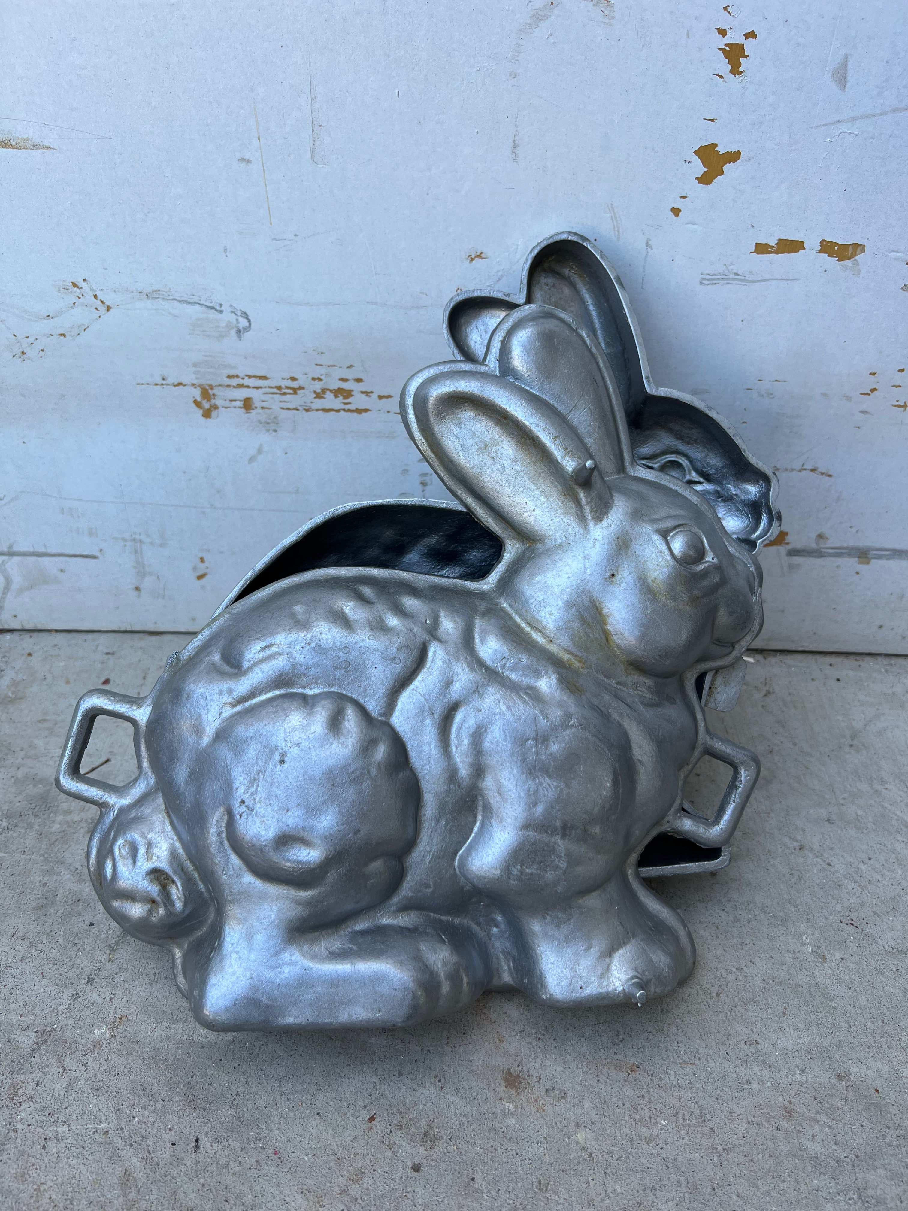 Rabbit Cake Mold – Antiquities Warehouse
